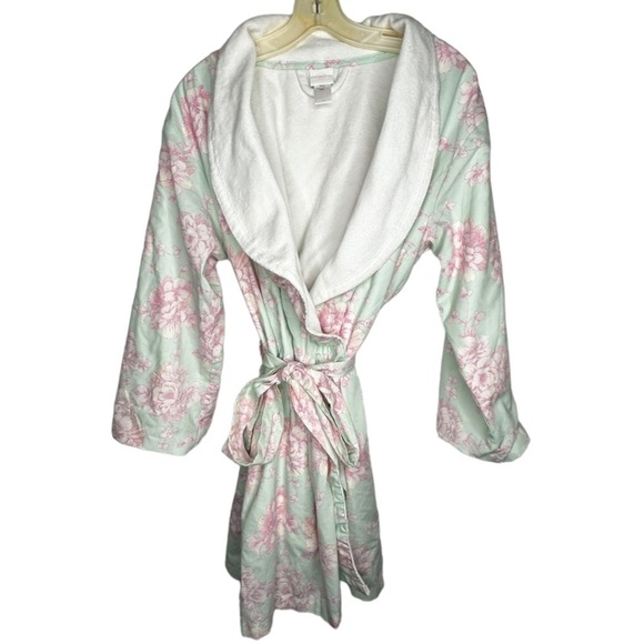 Covington | Intimates & Sleepwear | Covington Robe | Poshmark